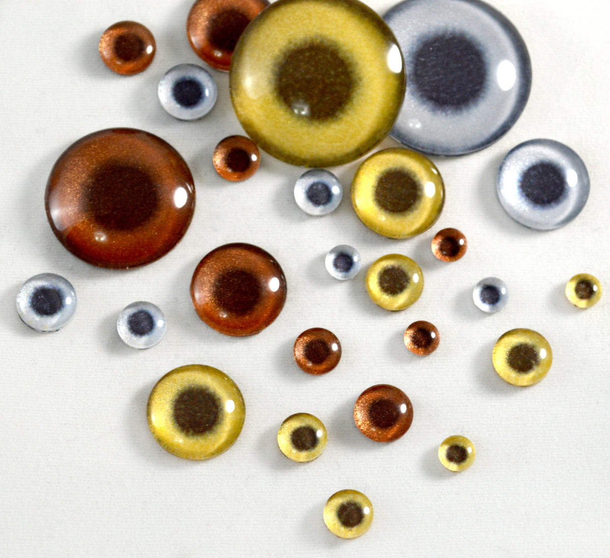 Metallic Glass Eyes – Handmade Glass Eyes